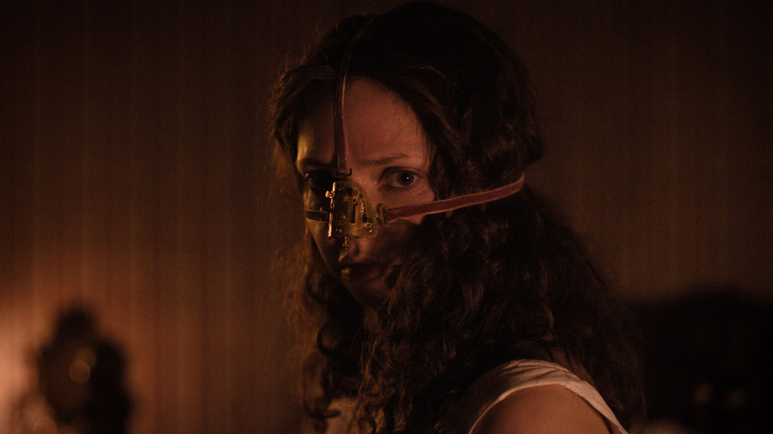 “The Ugly Stepsister”: A Cinderella Body Horror Story That Will Leave a ...